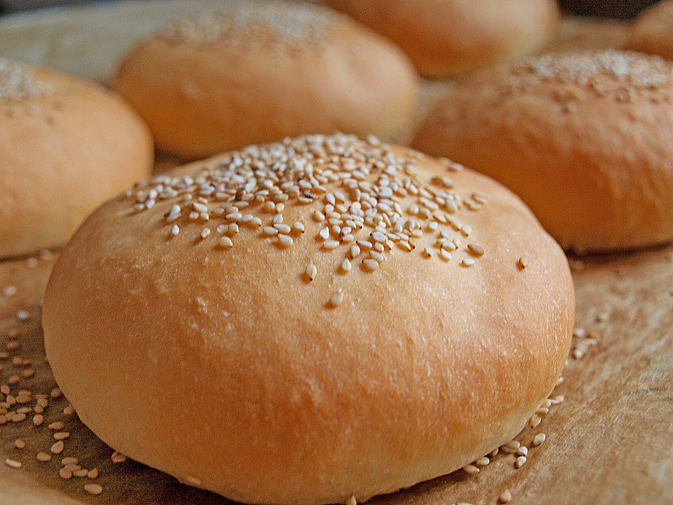German Burger Rolls from Scratch • MyBestGermanRecipes.com